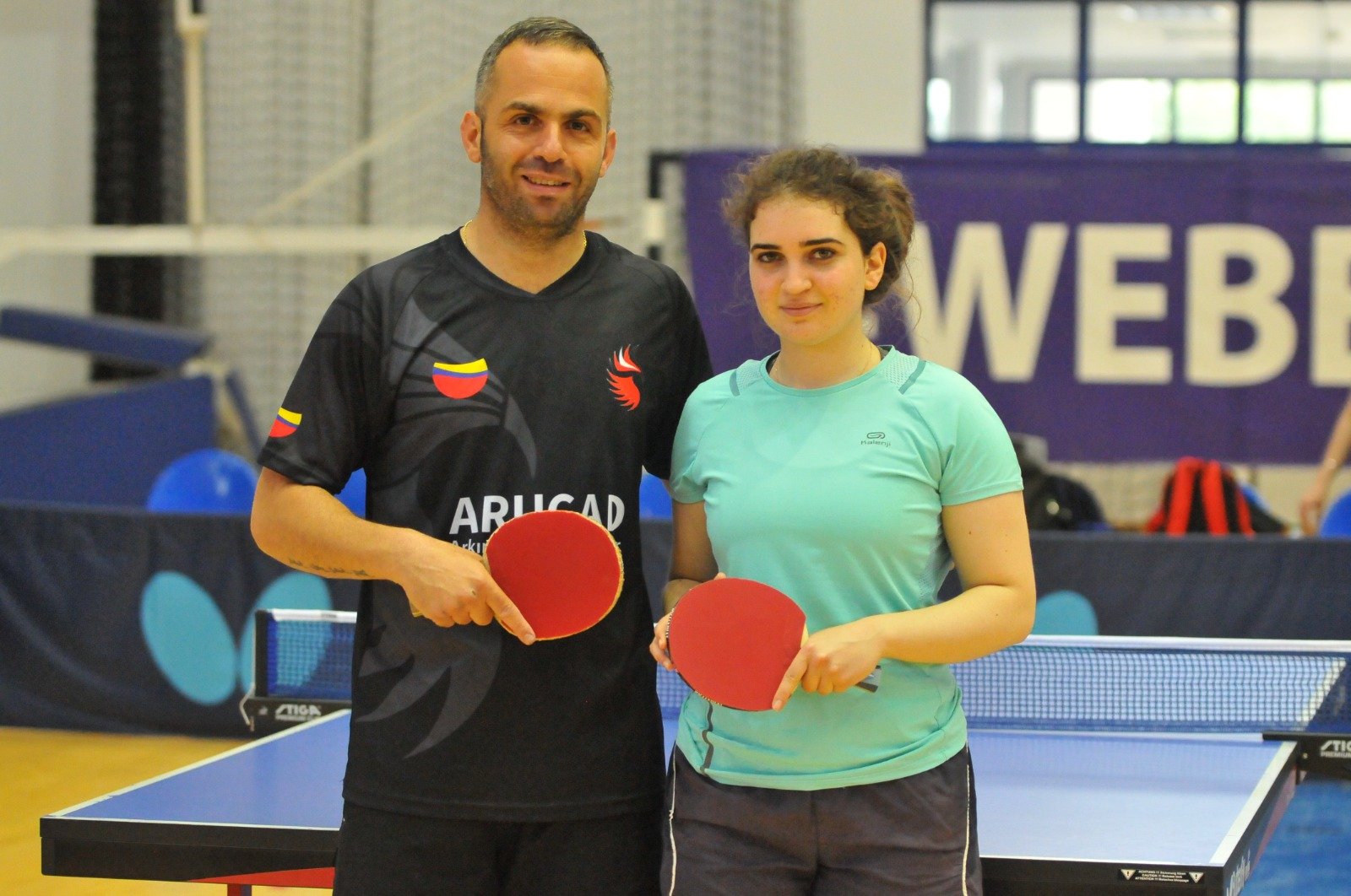 SEZONUN İYİ RAKETLERİ ESER VE ELİF - Gıynık Spor